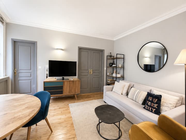 Modern & Elegant Apartment In Central Paris - Gare de l'Est - Paris
