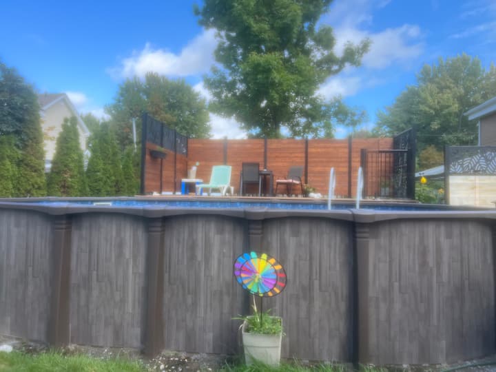 Belle Maison Pour Passer Les Vacances - Mirabel
