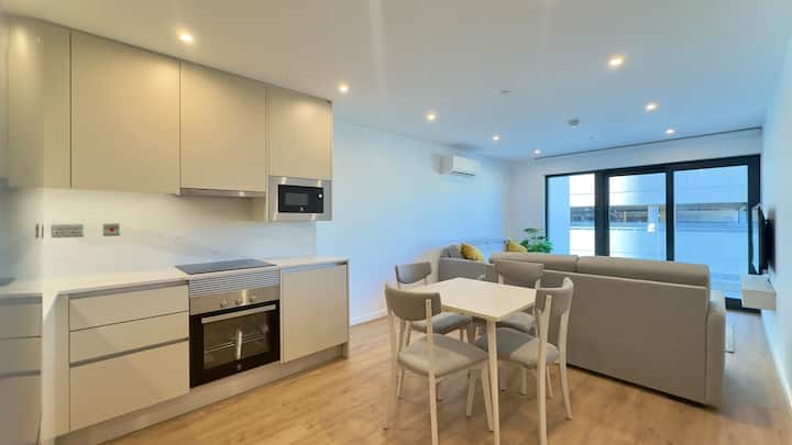 2 Bedroom 10th/11th Floor - La Línea de la Concepción