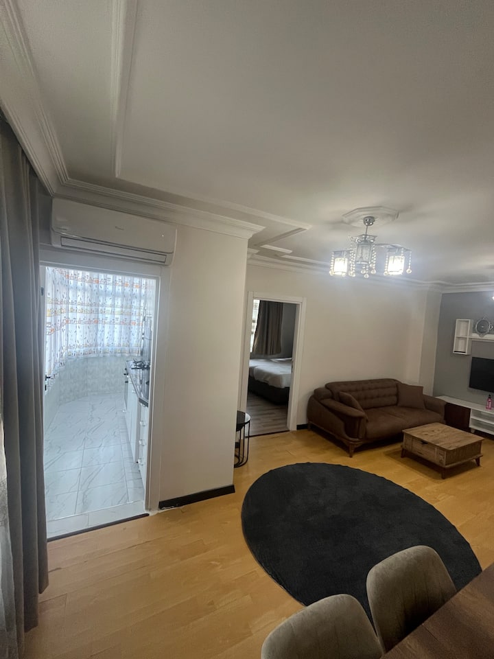 Uni 2 Rooms Flat - Estambul