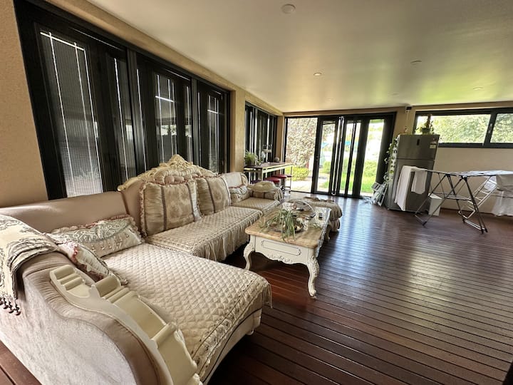 4-bedroom Near Airport (No Party!) - South Australia