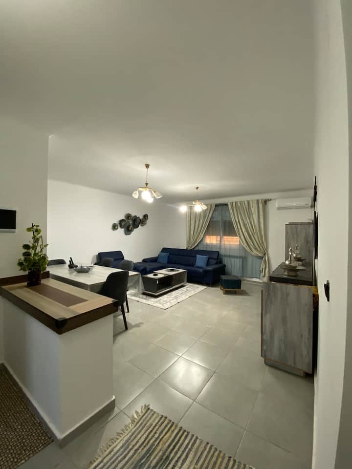 Apparemment T4 - Oran