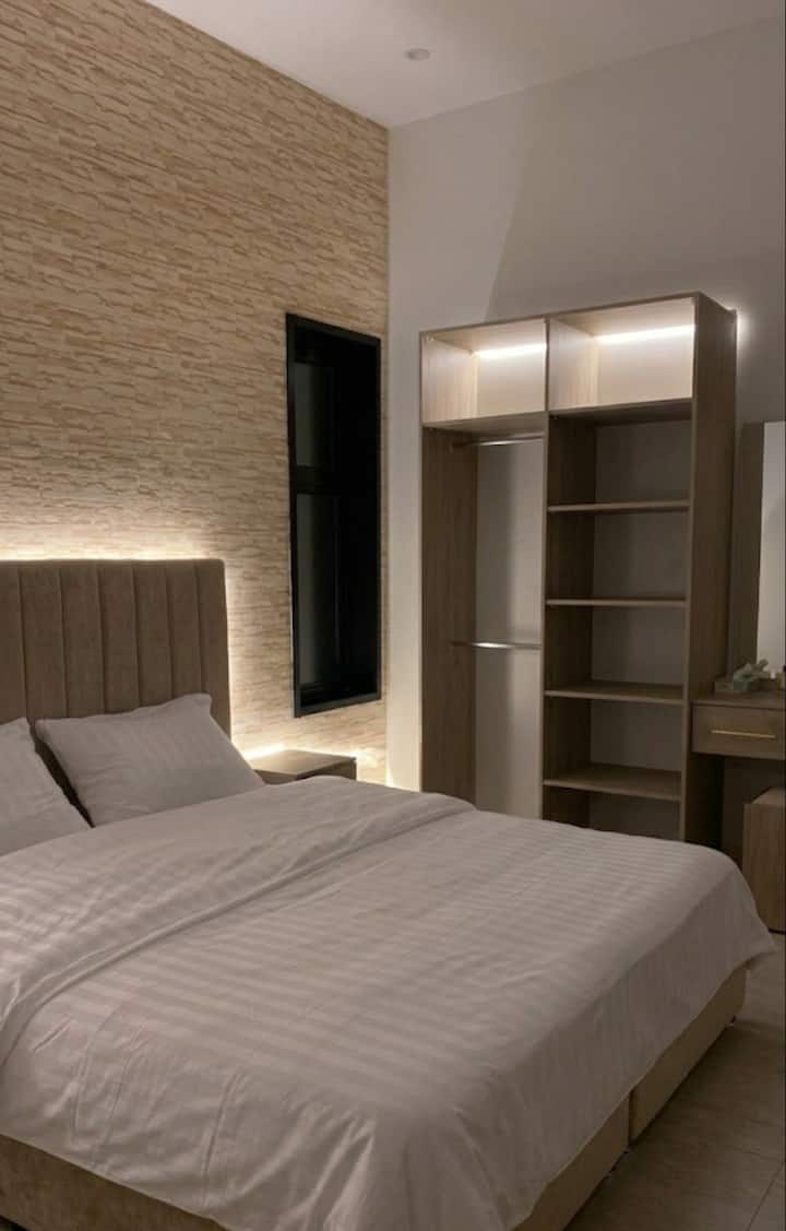 Smart Luxury Apartment|58inch Tv|free Internet - Dammam