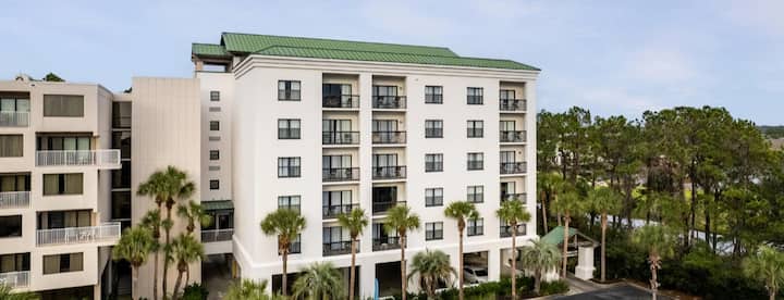 Deluxe 2bd In Bay Club Ii - Miramar Beach, FL