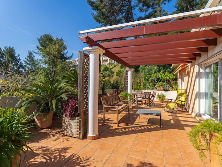 Domaine De La Luquette By Interhome - Presqu'île de Giens
