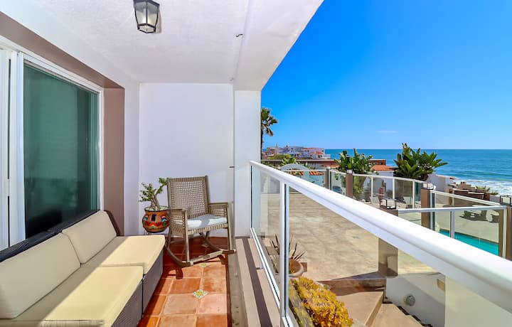 Beachfront Condo/pool&jacuzzi/5 Min To Papas&beer - Rosarito