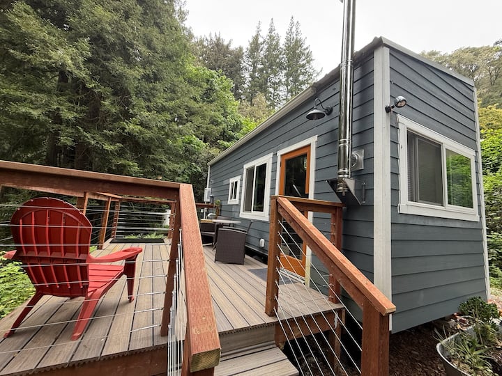 The Tiny House At Crooked Goat Farm - Monterey Bay, CA