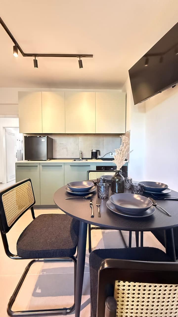 Modern 2-zi Apartment • Zentral • Nähe Düsseldorf - Wuppertal