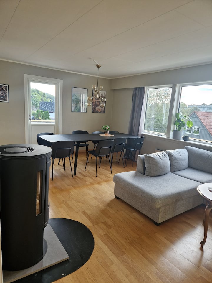 Ny Renovert Villa I Bogneset - Alesund