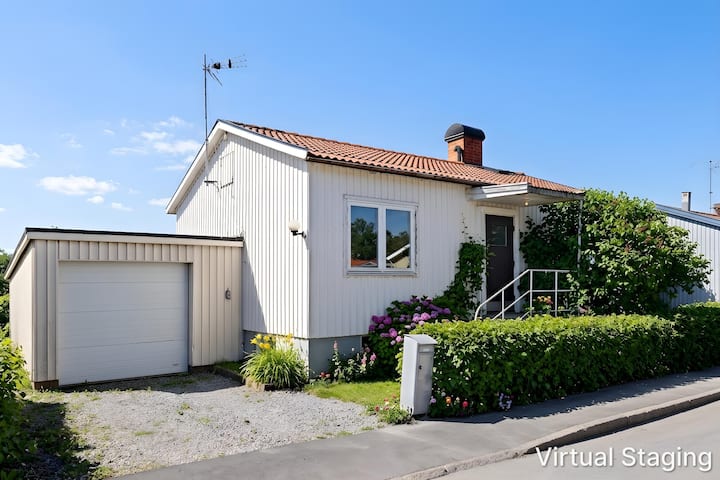 Citynära Rymlig Villa I Enskede - Stockholm
