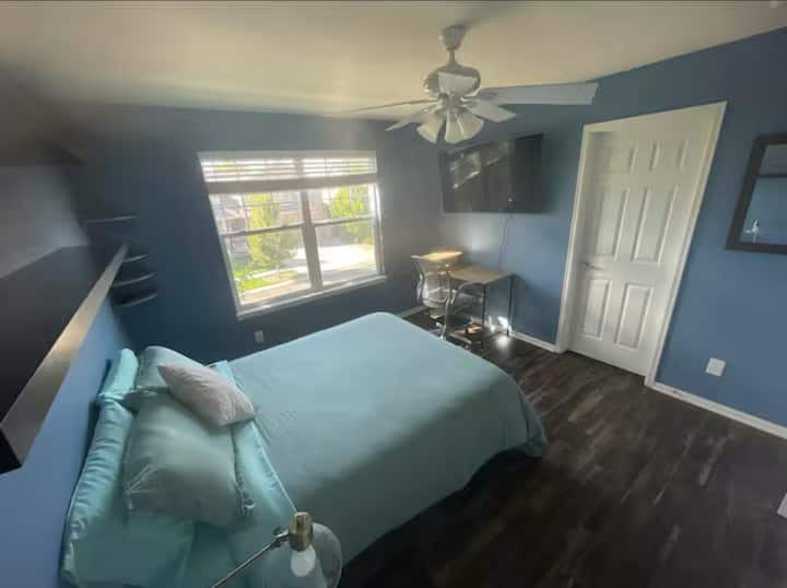 Cozy Room In Aurora - Aurora, CO
