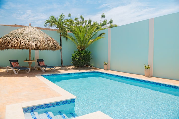 *Wayaca Oasis Retreat* 4br | Pool | Sleeps 8 - Aruba