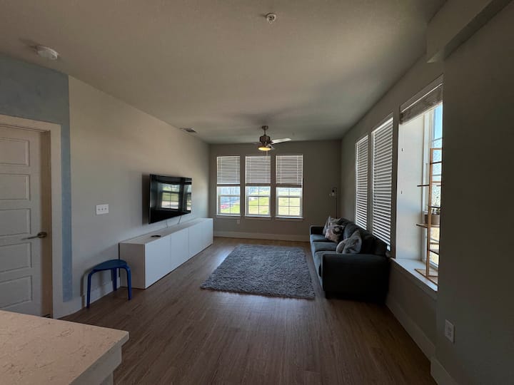 Entire 1 Bedroom Apartment Near Toyota Stadium - Frisco, TX