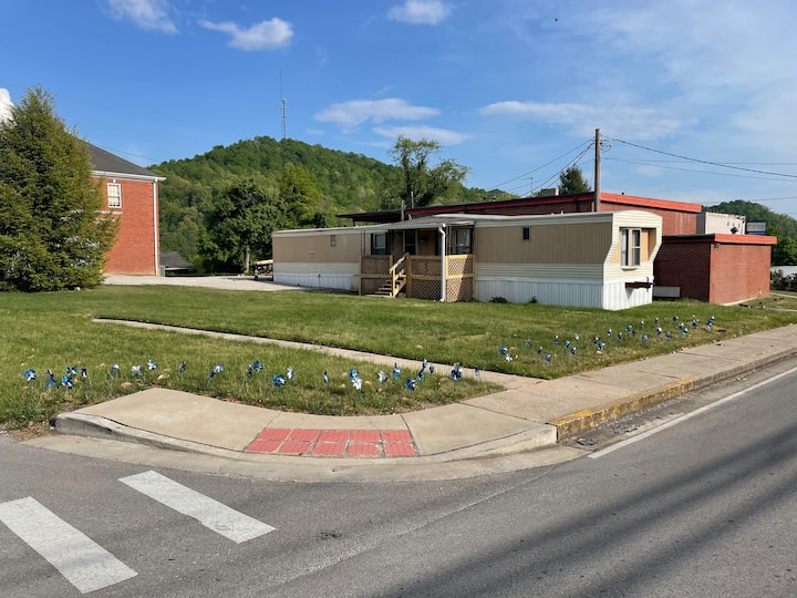 223 Main - Splash Pad, Manchester