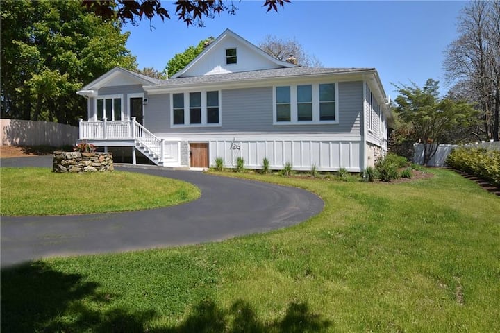 Dome Acres - Narragansett Beach Escape - Narragansett, RI