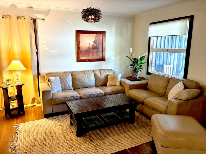 Magnolia House Getaway With Sauna - Cowaramup