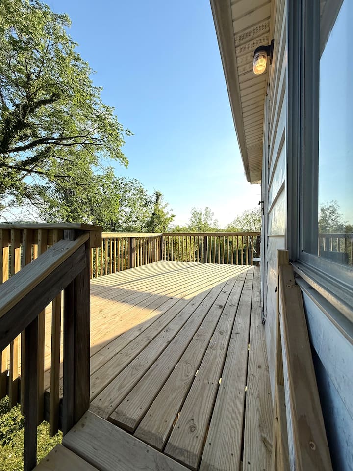 2br Short Term Rental | Travel Nurse Friendly - Charleston, WV