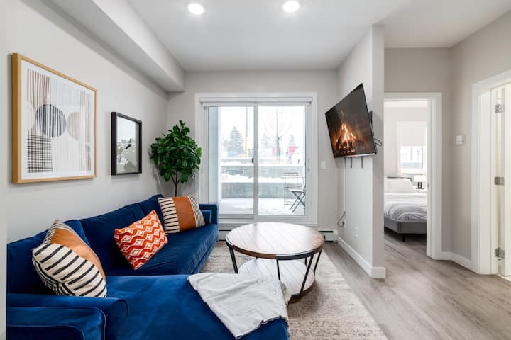 Spacious And Inviting Main Floor Unit 2br 1 Bth - Calgary