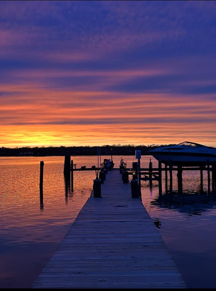 Bush River Waterfront Retreat. Hot Tub*kayak*pier - Abingdon, MD