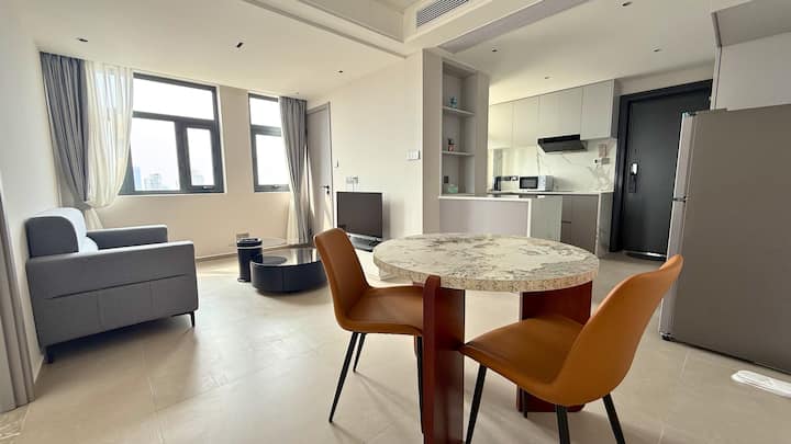 Homelia • Luxury 1 Bedroom City View Suite • 22-28 - Cambodia