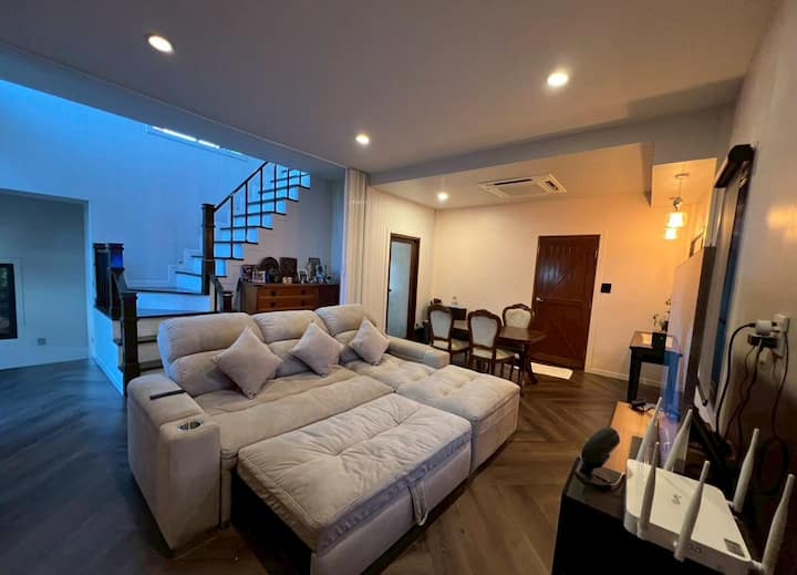 Srinet House - Prachuap Khiri Khan
