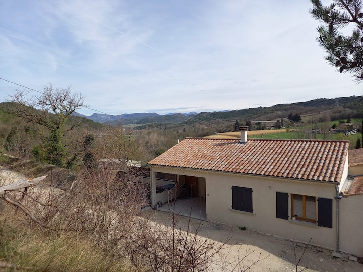 Maison Au Calme Avec Jardin Et Terrain De Pétanque - Crest