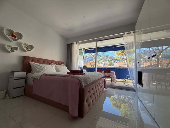 Charmant Studio En Bord De Mer Avec Terrasse - Roquebrune-Cap-Martin