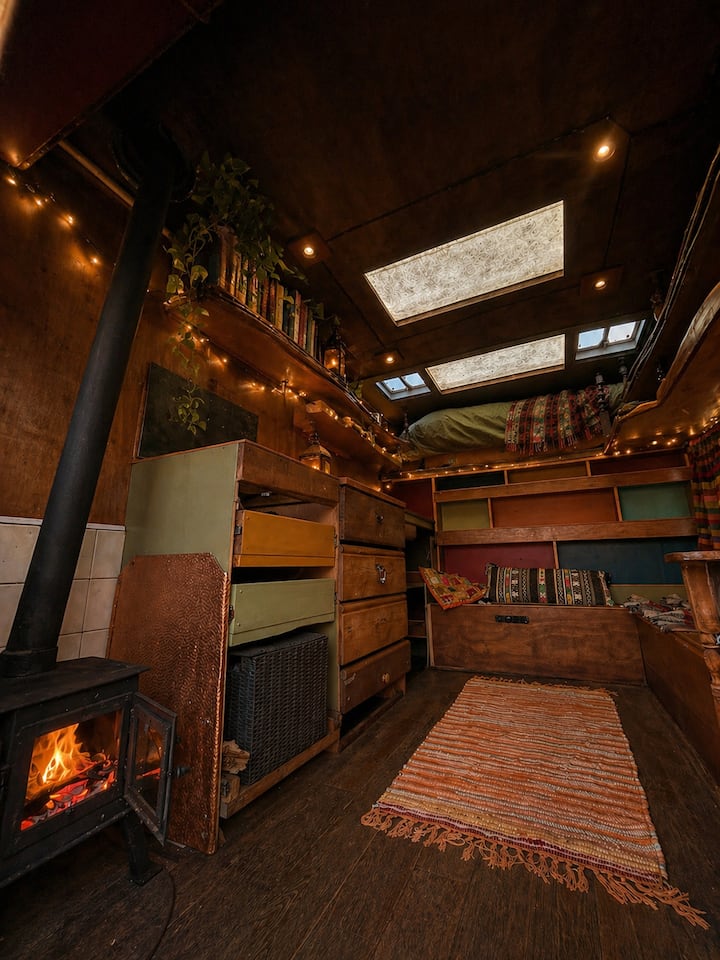 Rustic Into The Wild Luton Cabin With Log Stove - Muncaster Castle