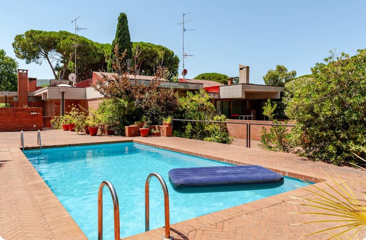 Villa With Pool 150m From The Sea In Punta Ala - Castiglione della Pescaia