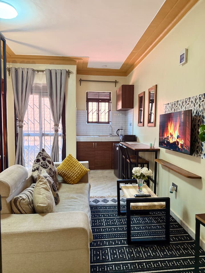 Affordable Luxury Studio In Mbalwa Netflix+balcony - Uganda