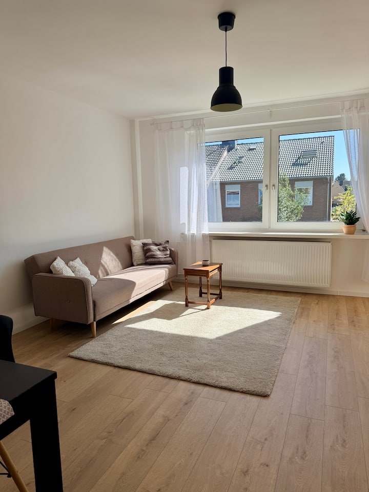 Sonnendurchflutete Wohnung Mit Top-anbindung! - Düsseldorf