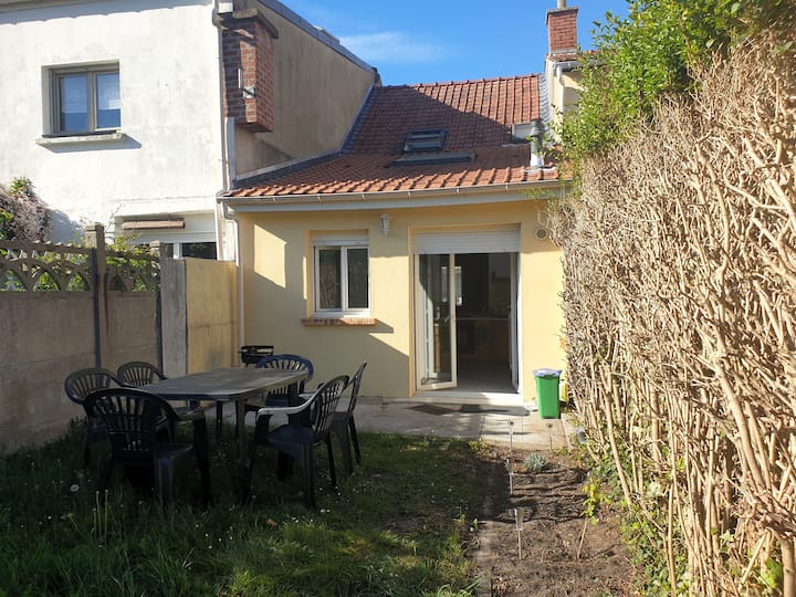 Maison Familiale En Cœur De Ville - Calais