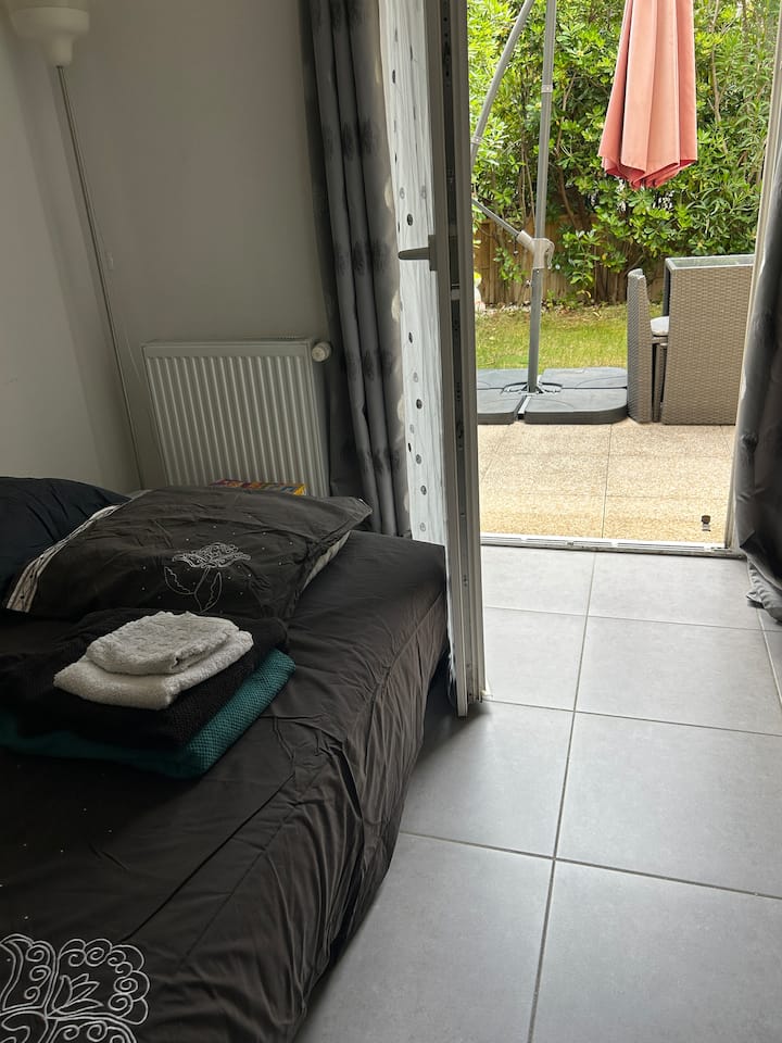 Chambre D’hôte Avec Salle D’eau,
Wc,
Jardin Privés - Salon-de-Provence