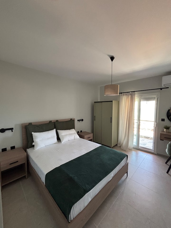 Seaside Luxury Apartment - Sarti