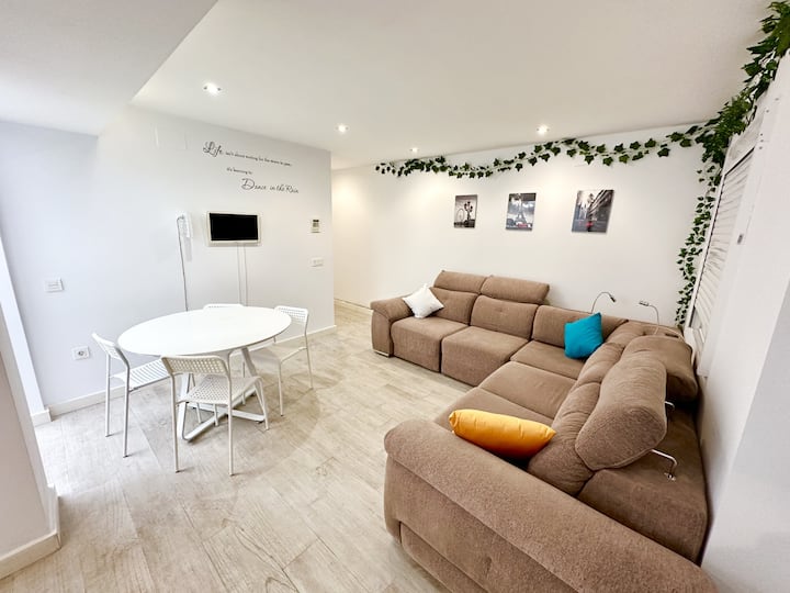 Palm Centro - 5 Rooms - Huelva