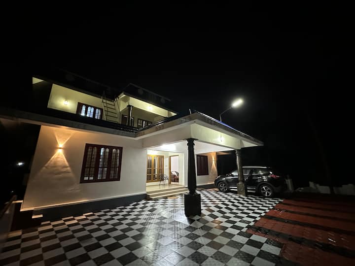 Richards Homestay -5 Bhk - Thiruvalla