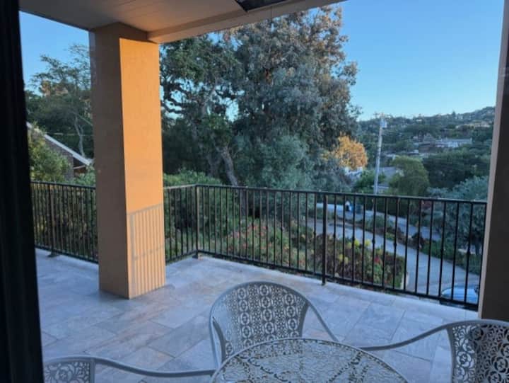 2 Bedroom Getaway In Redwood City - Atherton, CA