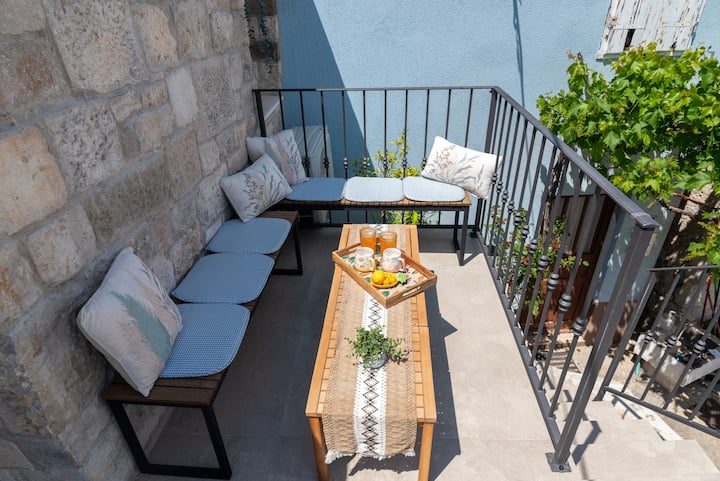 Traditional Stone House W Terrace, Near The Beach - Trogir