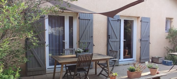Maison Avec Jardin Et Terrasse - Gap