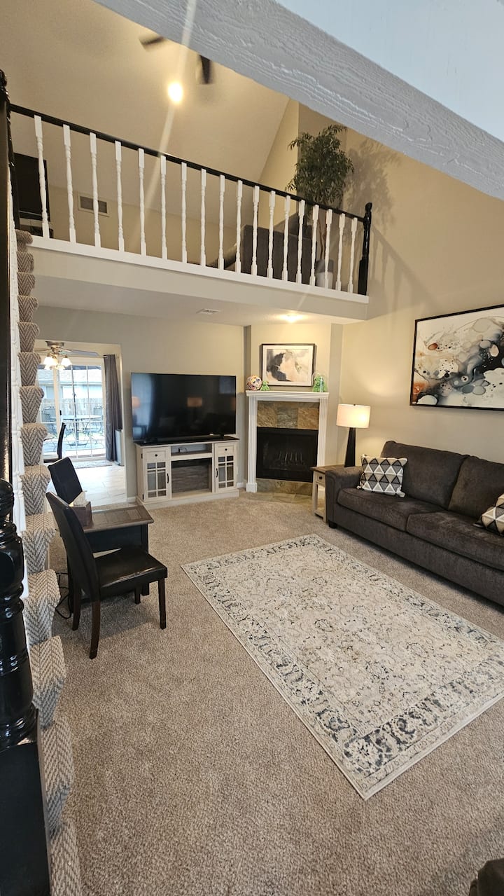 World Cup 2026 Retreat 20 Minutes From Arrowhead! - Overland Park, KS