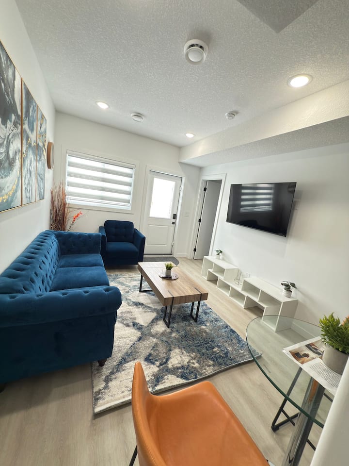 Modern 1br Walkout Suite, Quick Acess To Wem & All - Canada