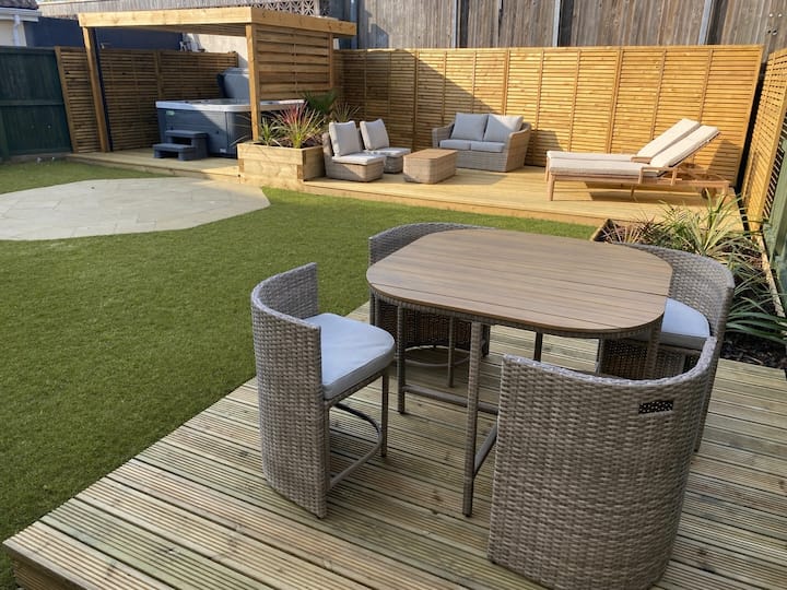 Fabulous 3-bed South Coast Home With Hot Tub - Jersey