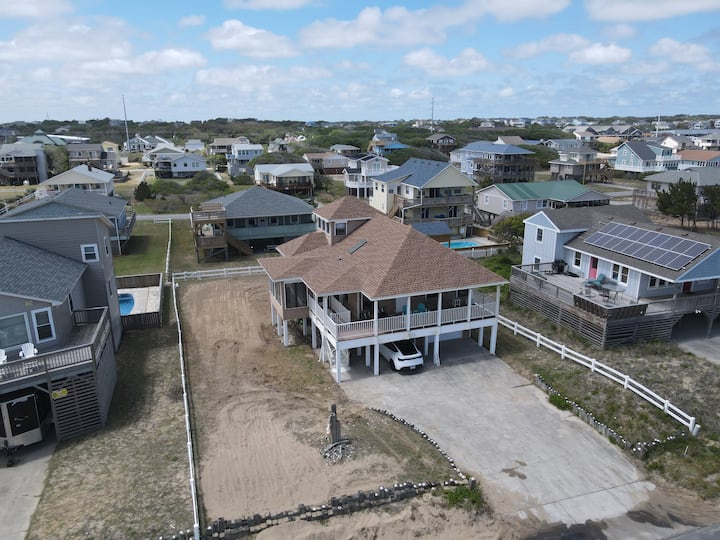 4 Bedroom Oceanfront Home | Jax’s Place - Kitty Hawk, NC