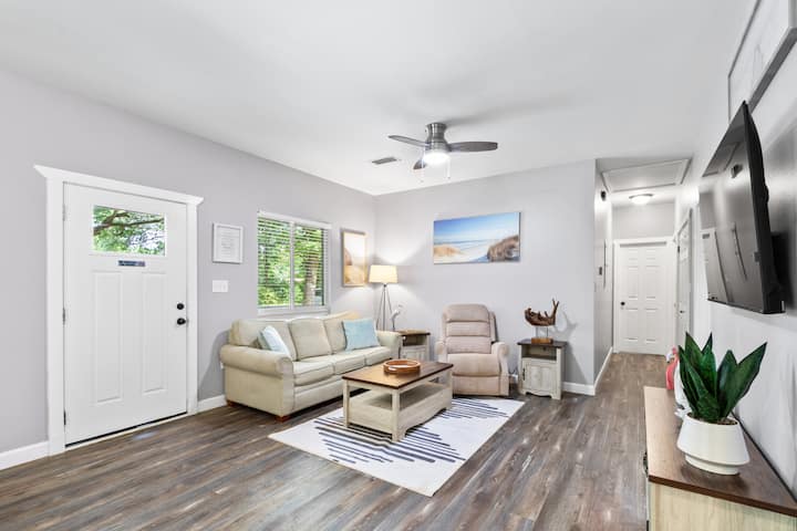 Downtown Duplex Near Beaches | Owa | Sportsplex - Foley, AL