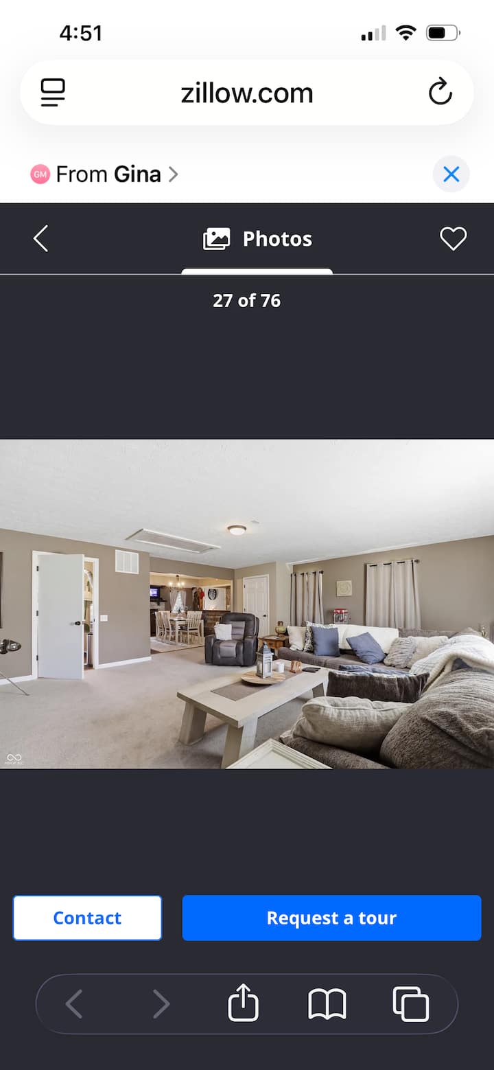 Warm, Comfortable Spacious Home. - Greenfield, IN
