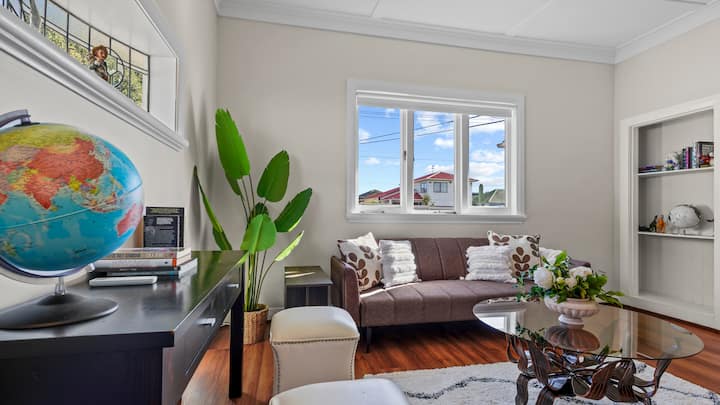 Family Comfort With Aircon, Backyard And Parking - Auckland