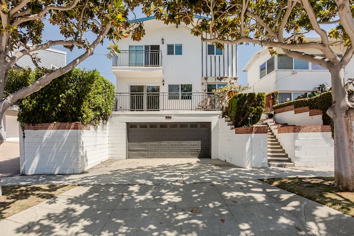 Redondo Pier Family Vacation Home - Kid Friendly! - Torrance, CA
