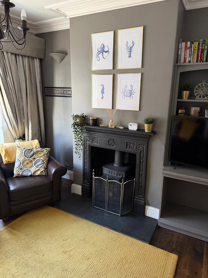 A Homely Feel A Stone’s Throw From The Harbour - Whitby