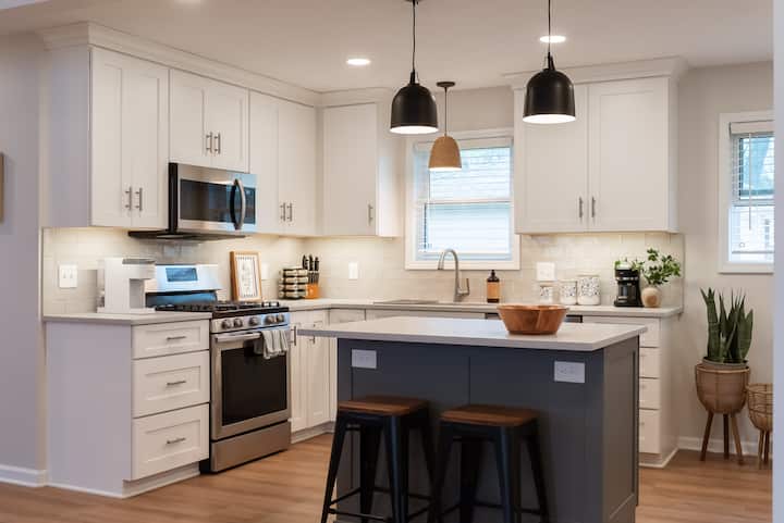 Executive 3br 2 Workspaces 2 Laundry Gym Near Hsp - Calvin University, Grand Rapids