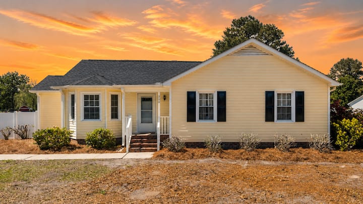 Cozy Greenville Stay For 8 Near Ecu And Dining - Greenville, NC